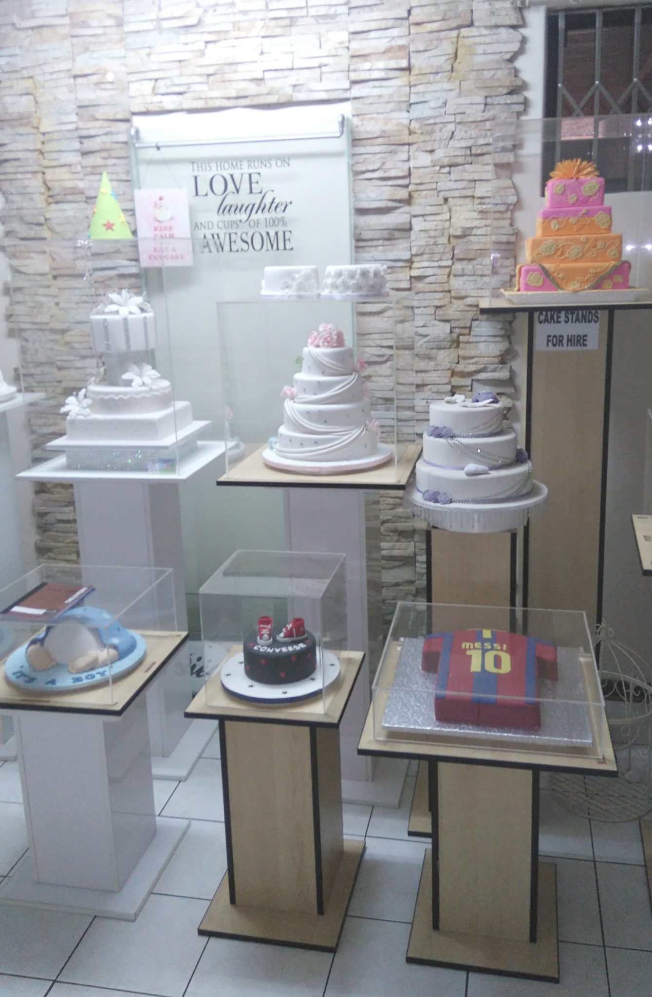 Our Services – Perspex-It